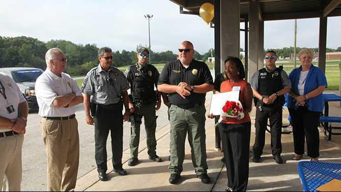 Porterdale Police Department swears in JaJuan Shaw - The Covington News