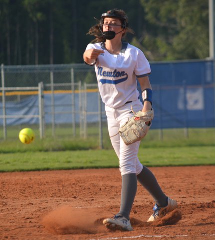 PREP SOFTBALL: Newton completes the county sweep with five-inning rout ...