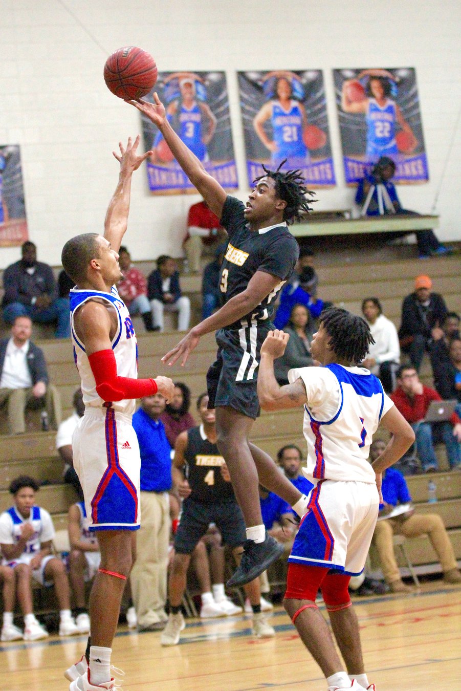 PREP BASKETBALL: Jaylen Williams' big night not enough to get Alcovy ...