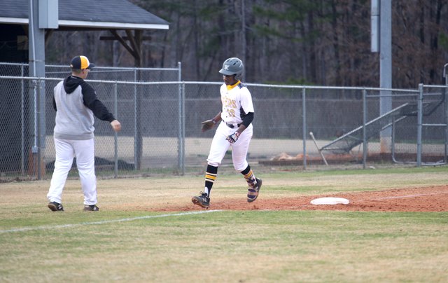 PREP BASEBALL: Alcovy's Ryan Spikes, Chris Burney drive Tigers to best ...