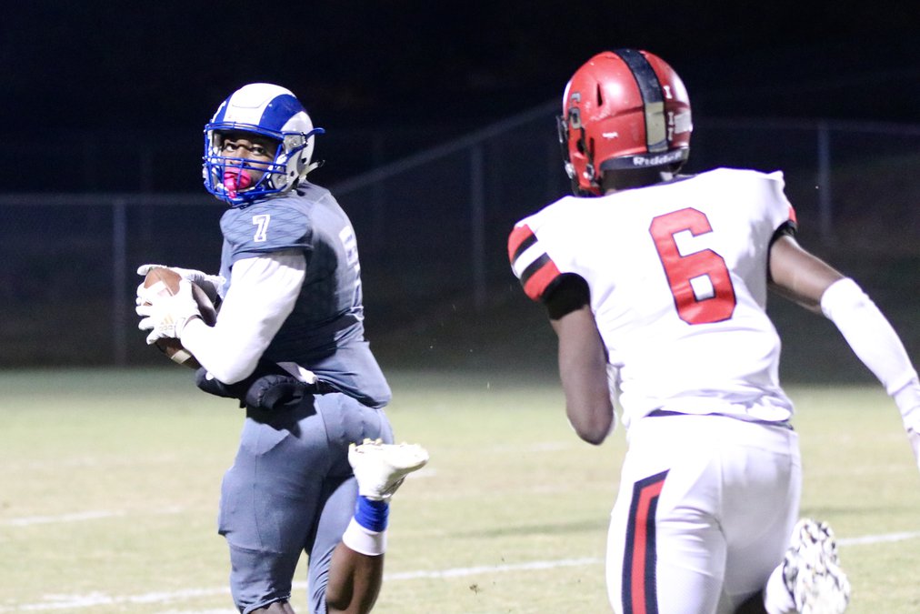 PREP FOOTBALL: Newton Rams lock down three seed behind big nights from ...