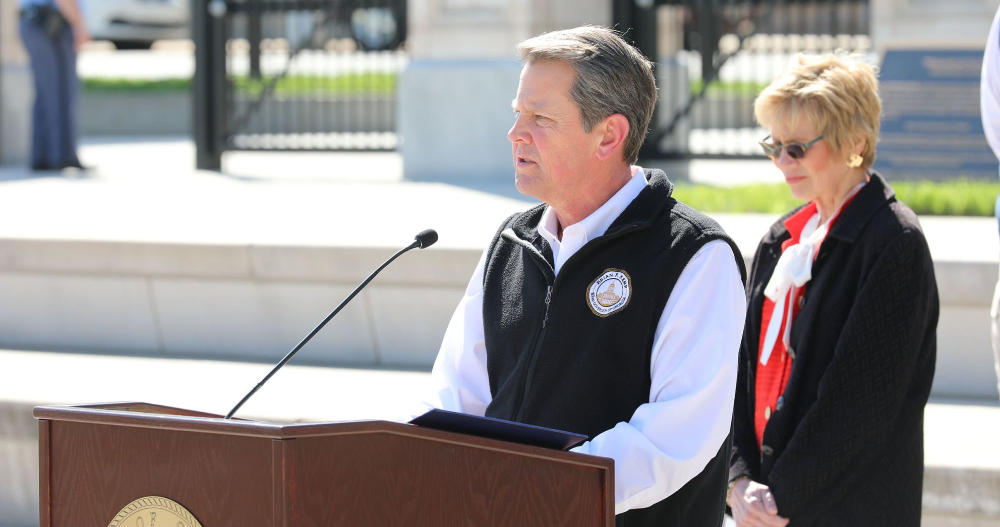 Kemp urges mask wearing as COVID-19 numbers continue rise - The ...