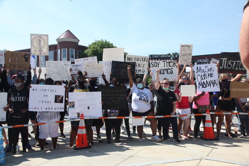 Voices for the Voiceless: Peaceful protest held on Covington Square ...