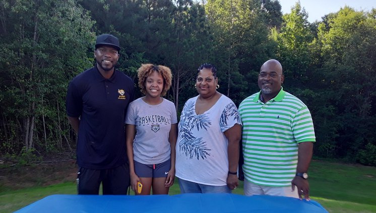 PREP BASKETBALL: Alcovy's Johnson pens NLI to play for Andrew College ...