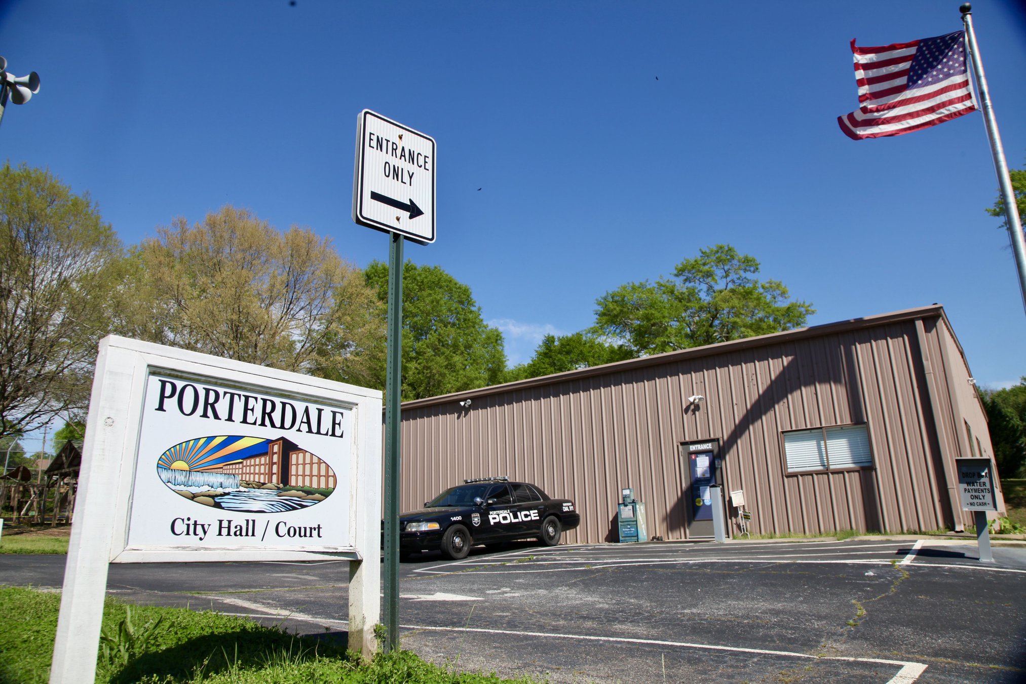 Porterdale approves new zoning overlay that would allow data centers ...