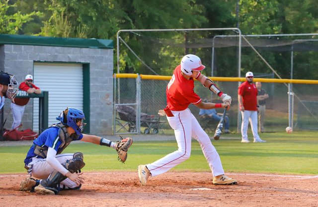 PREP BASEBALL: ‘Skins hitting stride - The Covington News