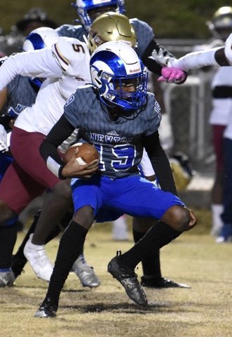 Freshman Deron Benson becomes starting QB for Newton Rams football ...