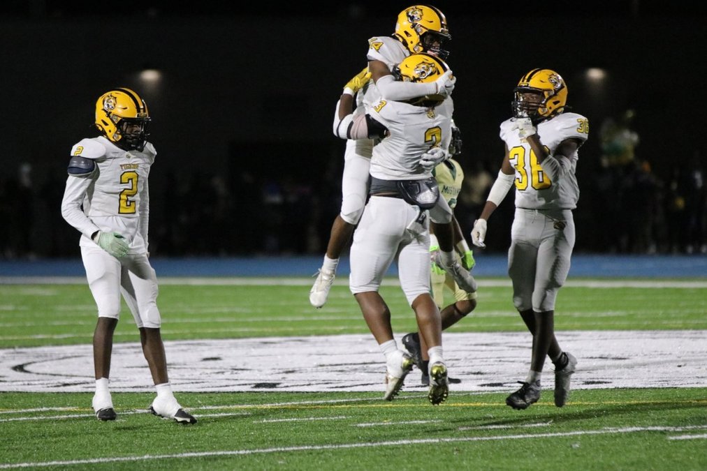 Alcovy Tigers football ends season on high note - The Covington News