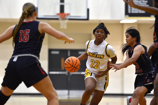 HOOPS PREVIEW: Alcovy girls basketball enter new season revamped - The ...