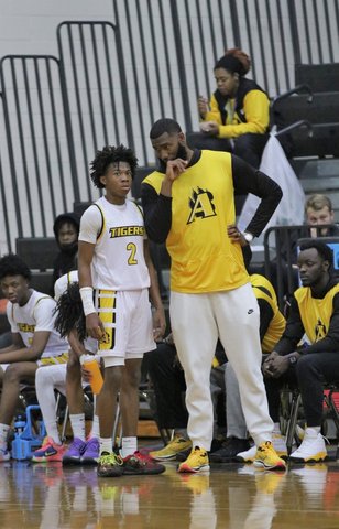 BREAKING: Mack Hardwick steps down as Alcovy’s head boys basketball ...
