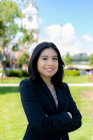 Jenny Rodriguez received Hispanic Heritage Foundation Youth Award - The ...