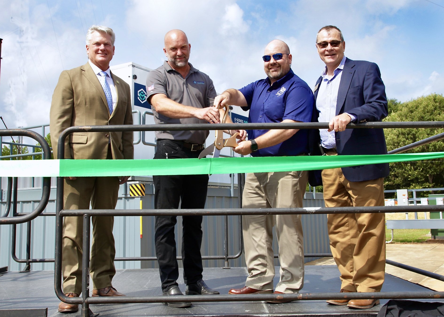 Snapping Shoals unveils new battery system demo with Stryten Energy ...