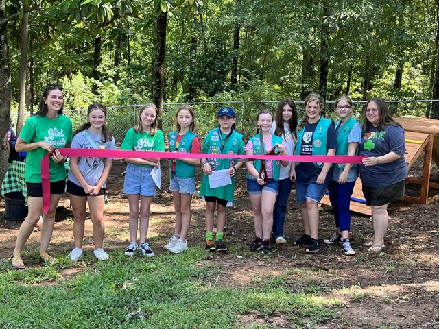 Troop 18012’s ‘girl-led’ dog park project yields community support ...