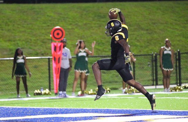 Alcovy football makes crucial plays to down Morrow 14-13 in overtime ...