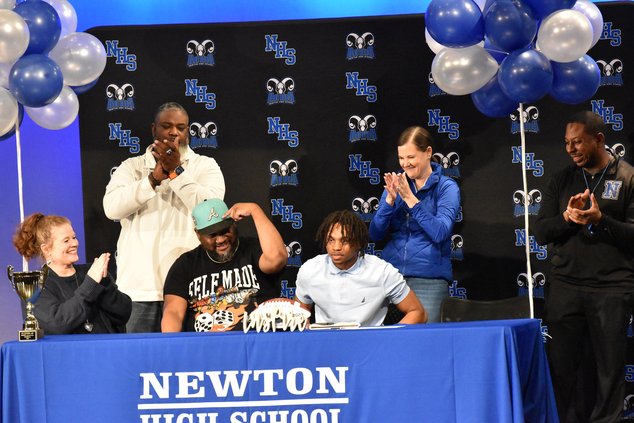 Jay Ford set to play college football at Alabama A&M - The Covington News