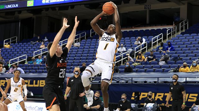 UNC-Greensboro men’s basketball celebrates Isaiah Miller’s career with ...