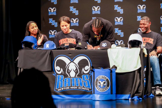 Ross set to continue baseball career at Tuskegee University - The ...