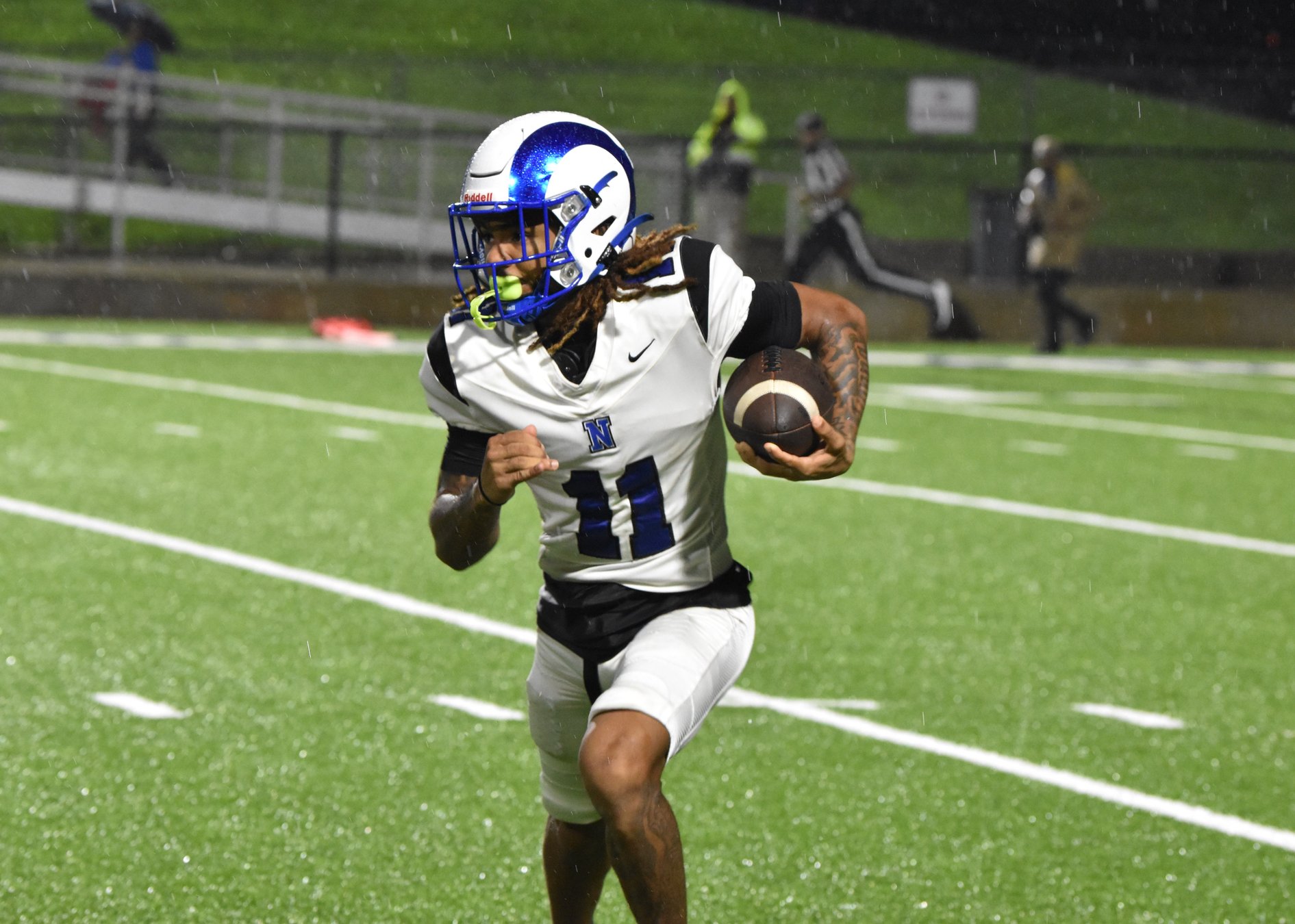 Newton Rams fall short to Bryant Hornets 31-14 in cross-state defeat ...